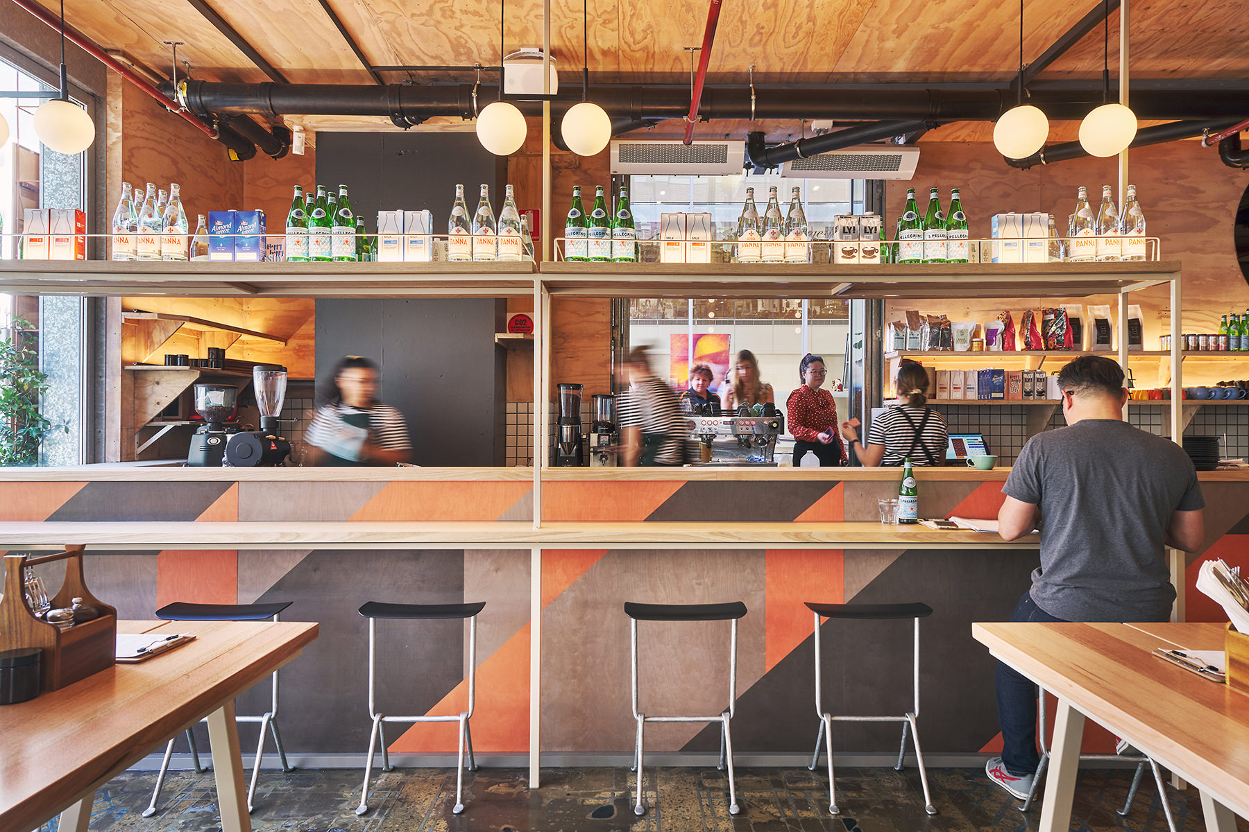 100 Cups by Fiori | Coffee Shop and Cafe Fit Out | Dedicated Construction